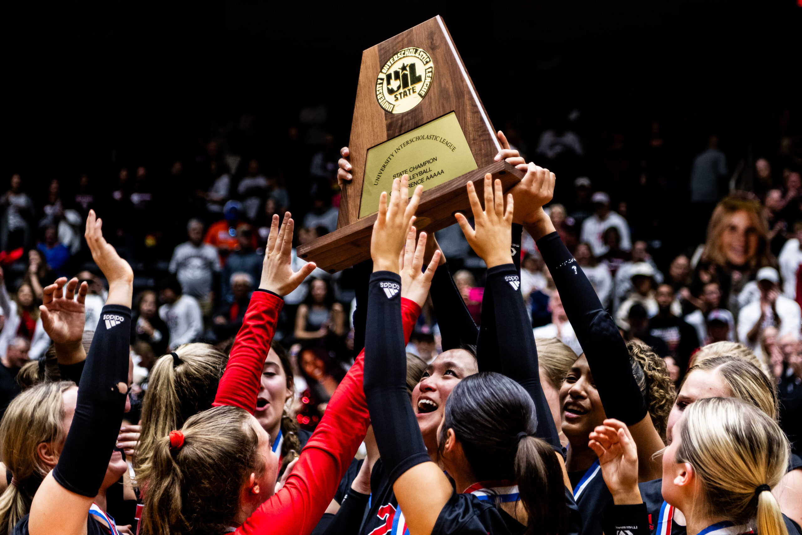 TITLETOWN! Lovejoy sweeps Liberty Hill for 10th UIL state volleyball ...