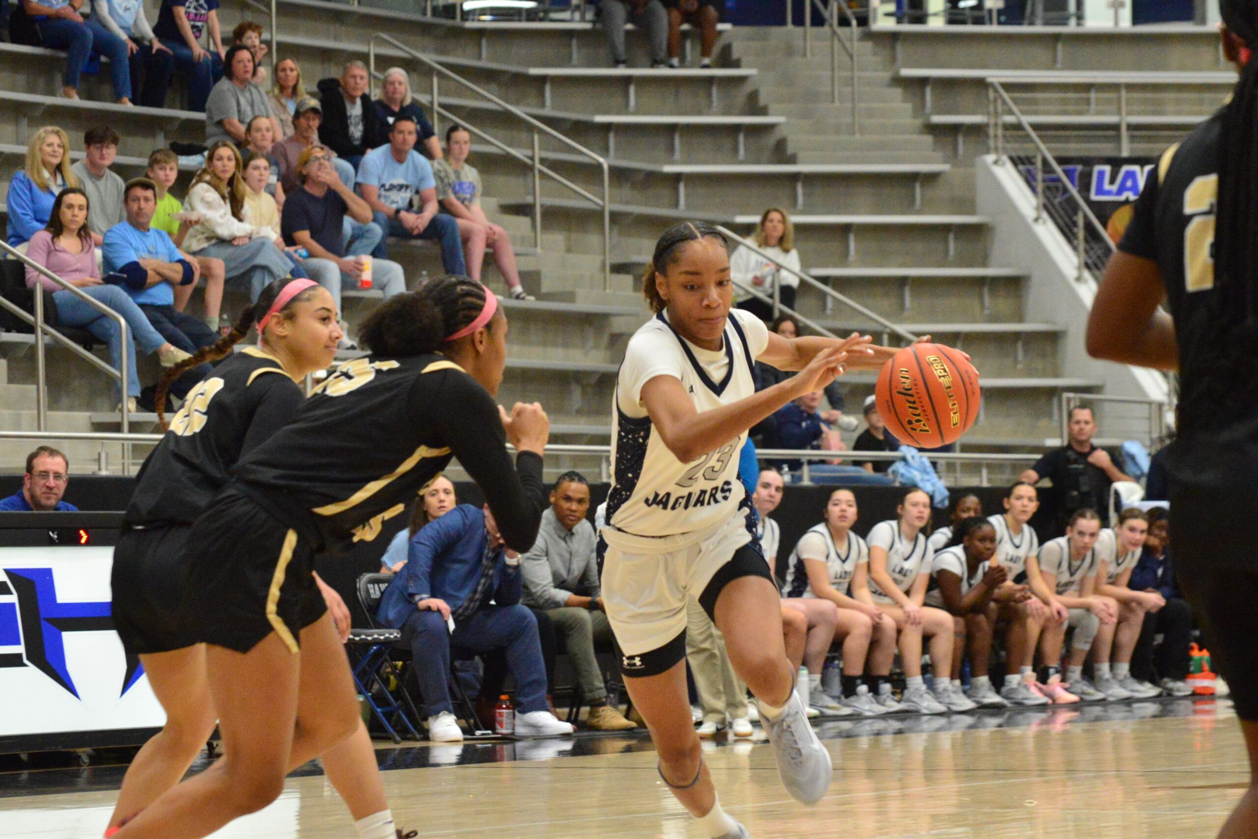 Flower Mound clamps down on Plano East, upsets Panthers in playoff ...